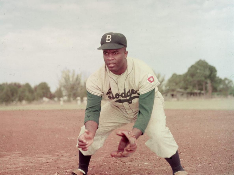Jackie Robinson's Role In Breaking The Baseball Color Barrier ...